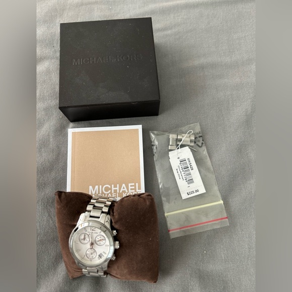 Michael Kors | Accessories | Michael Kors Silver Watch | Poshmark